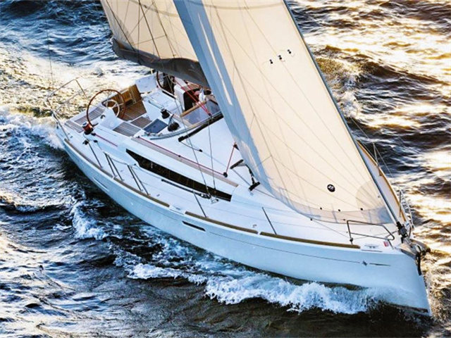 Marina del Rey Yacht Rentals & Boat Charters | OnBoat Inc